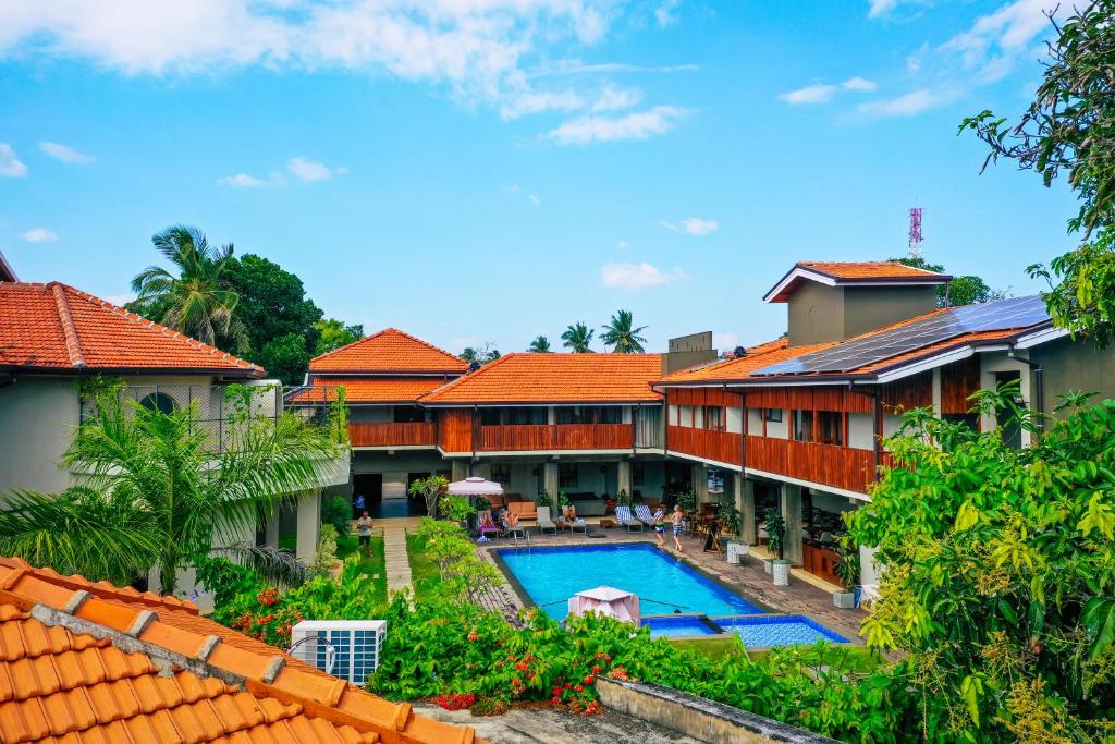 Sea Horse Hotel and Spa - Hotels in Negombo