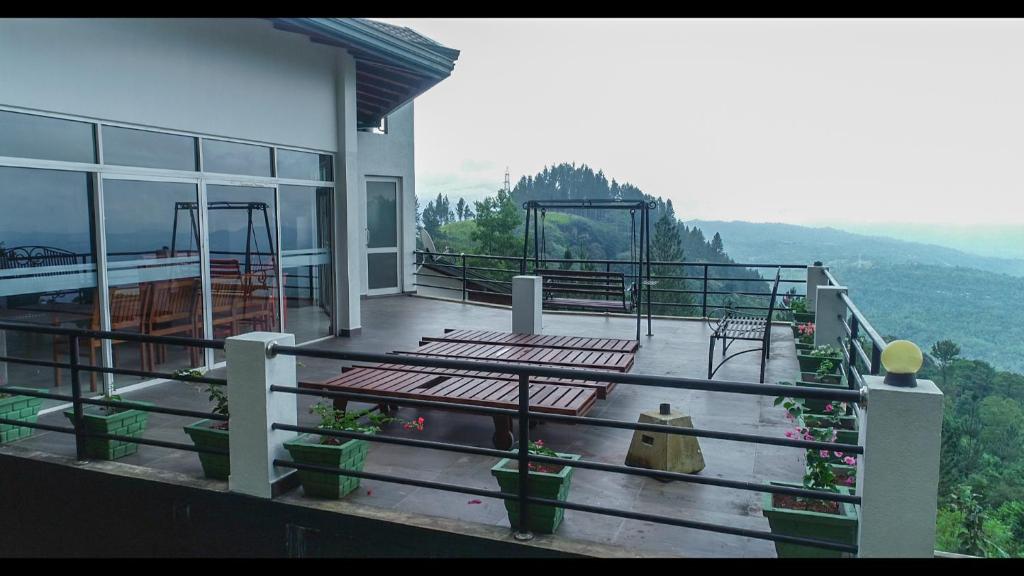 Heaven's Gate Resort - Hotels in Kandy